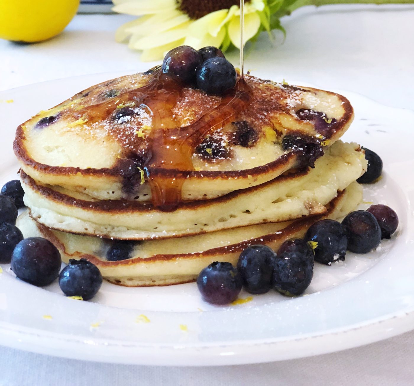 Blueberry-Lemon Ricotta Pancakes - Rosa Diana