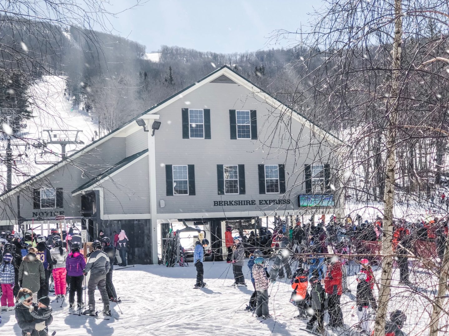 Our Family Ski Trip to Jiminy Peak - Rosa Diana
