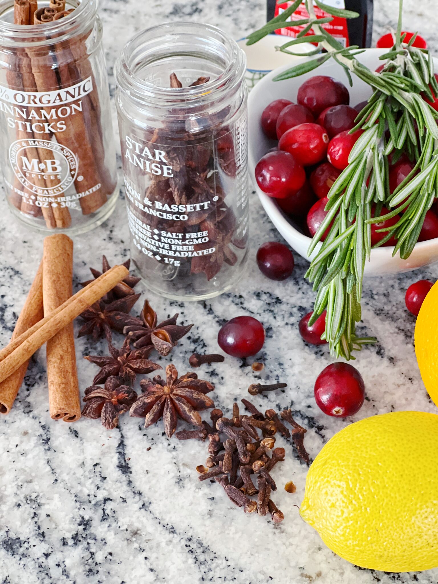 Delicious Winter Stovetop Potpourri - Rosa Diana